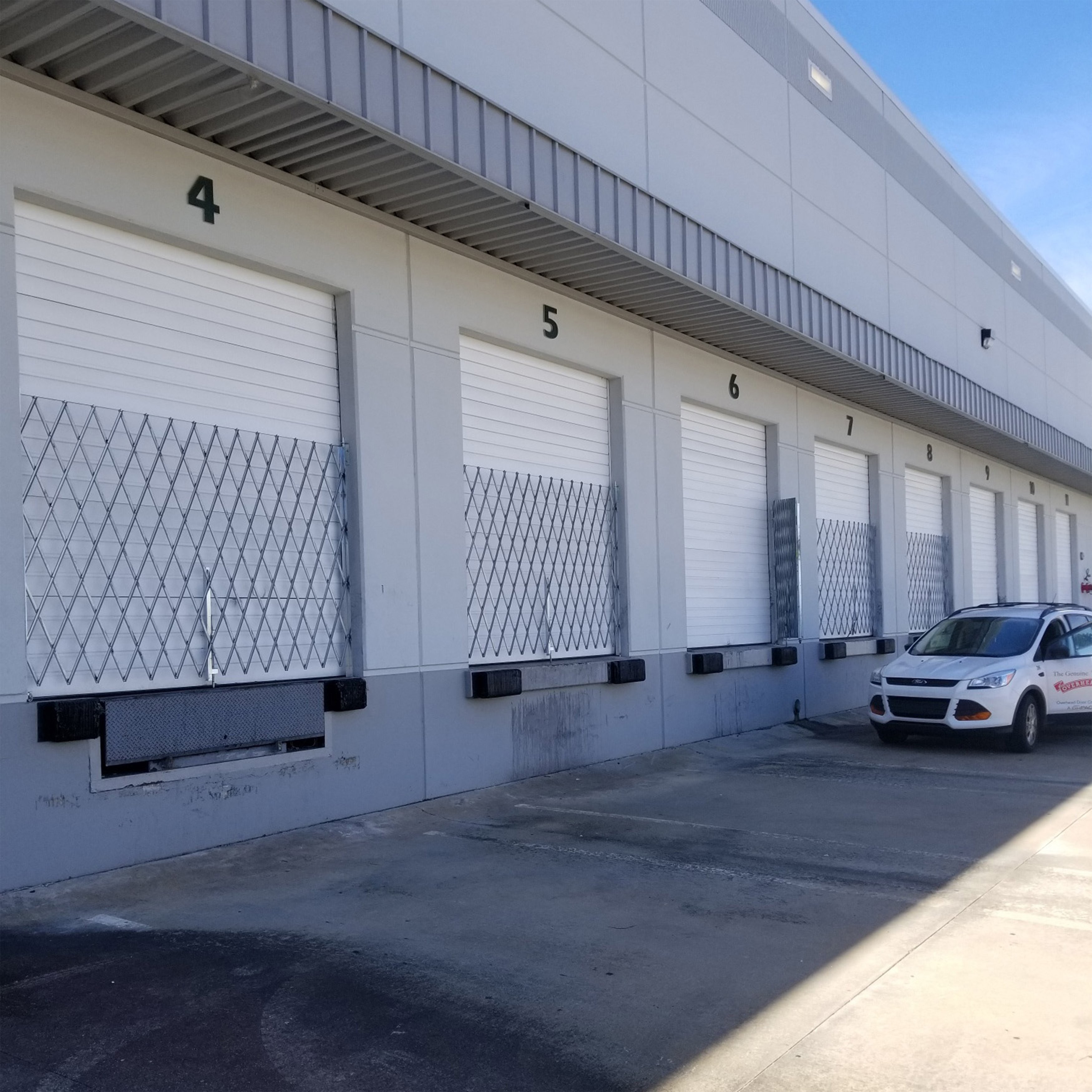 IEP 8.5' x 9' Heavy-Duty Single Folding Security Gate (Galvanized Steel ...